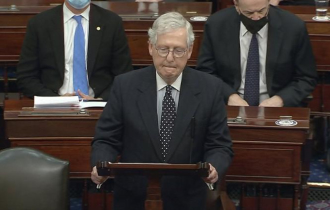 Nghị sĩ Mỹ suýt đánh nhau trong phiên họp Quốc hội sau bạo loạn