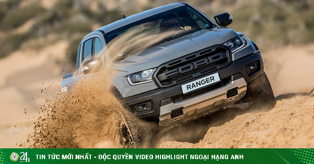 Giá xe Ford Ranger Raptor lăn bánh tháng 2/2022