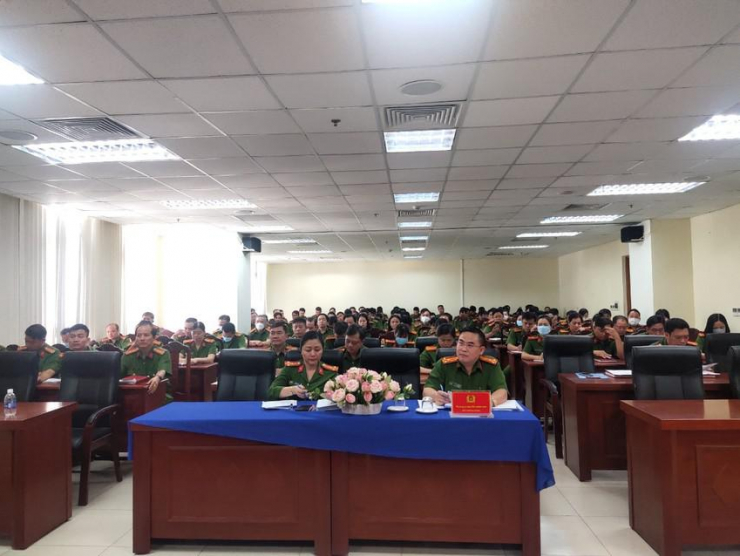 Công an TP.HCM ưu tiên cấp CCCD cho học sinh