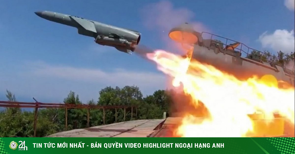 Khám phá tên lửa diệt hạm khổng lồ 3M44 Progres nặng 4 tấn