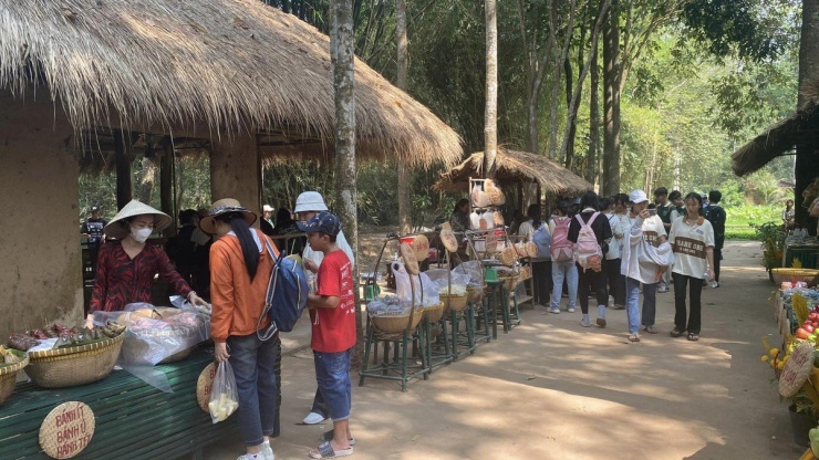 Dịp tết Nguyên đán, đừng quên trải nghiệm độc đáo ở địa đạo Củ Chi