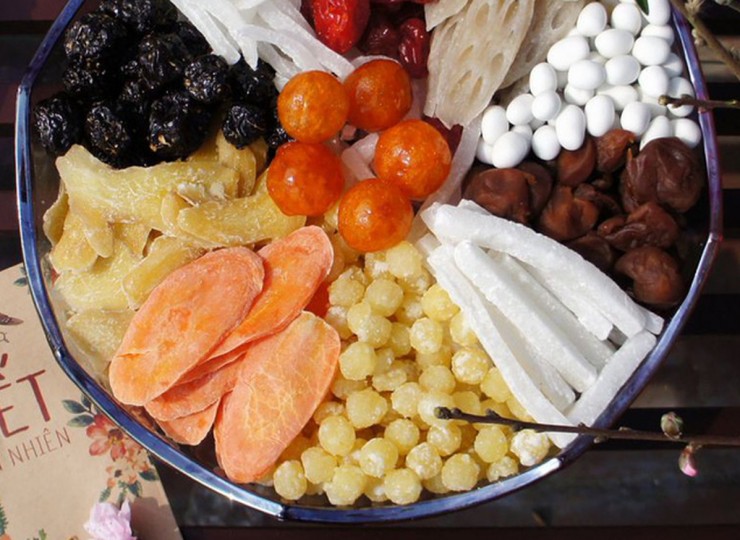 Cách chọn và ăn mứt Tết an toàn cho sức khỏe