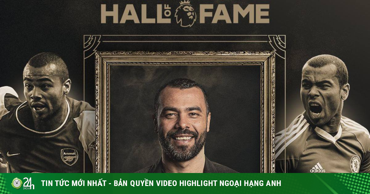 Tin mới nhất bóng đá tối 25/3: Ashley Cole được Ngoại hạng Anh vinh danh