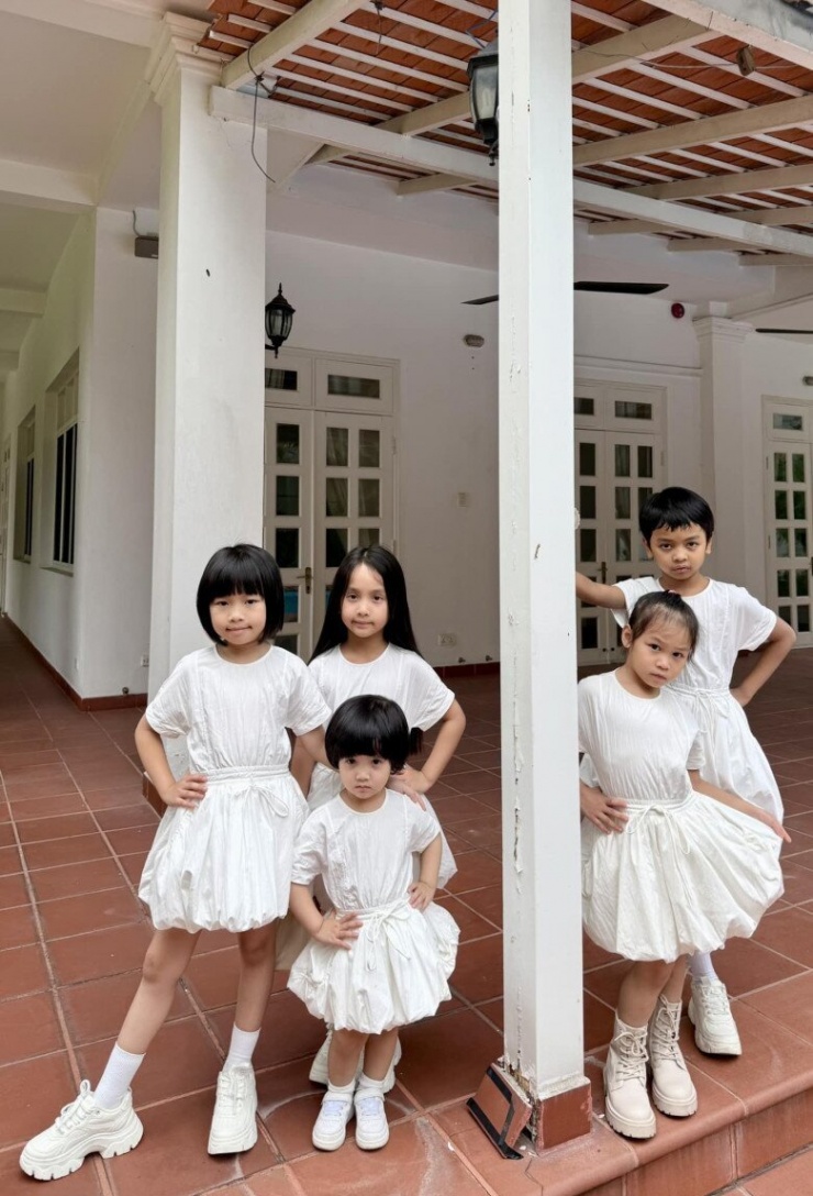 Đã mắt với biệt thự mới mua của Đỗ Mạnh Cường: Vườn rộng 2000m2 xanh ...