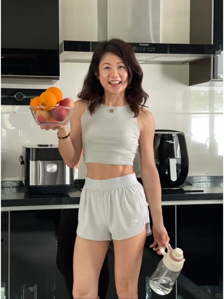 Bà nội trợ tuổi 52 giảm 16kg, nhờ 5 bí quyết mà phụ nữ 50+ nào cũng nên học hỏi trước Tết