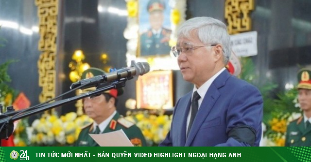 Tiễn đưa Đại tướng, Anh hùng LLVT nhân dân Lê Văn Dũng về quê nhà