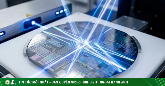 Công ty chip do Bill Gates hậu thuẫn sẵn sàng thách thức Nvidia