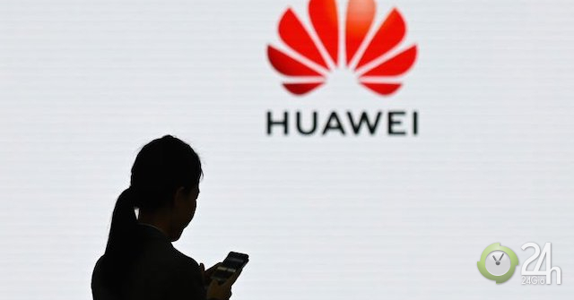 Người dùng Huawei toàn cầu lo lắng khi Google rút giấy phép Android