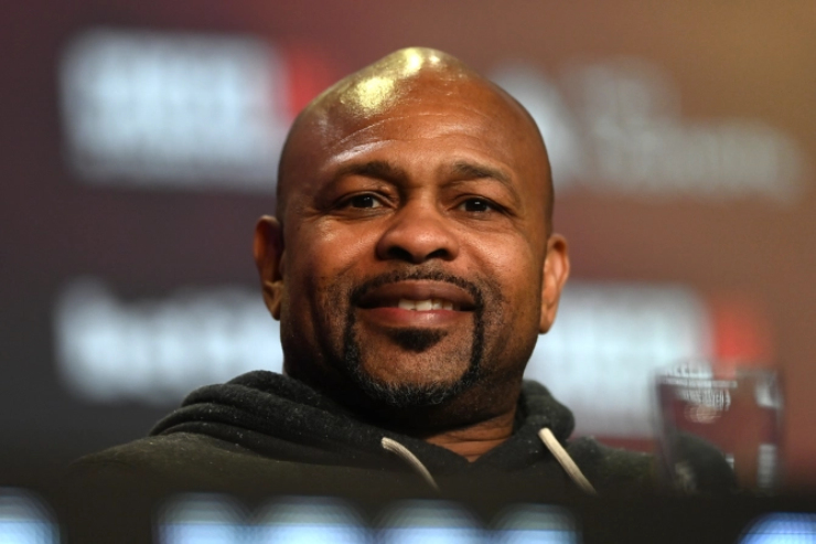 Tiền trao cháo múc: "Tay đấm thép" Tyson sẽ đấu Holyfield và Roy Jones