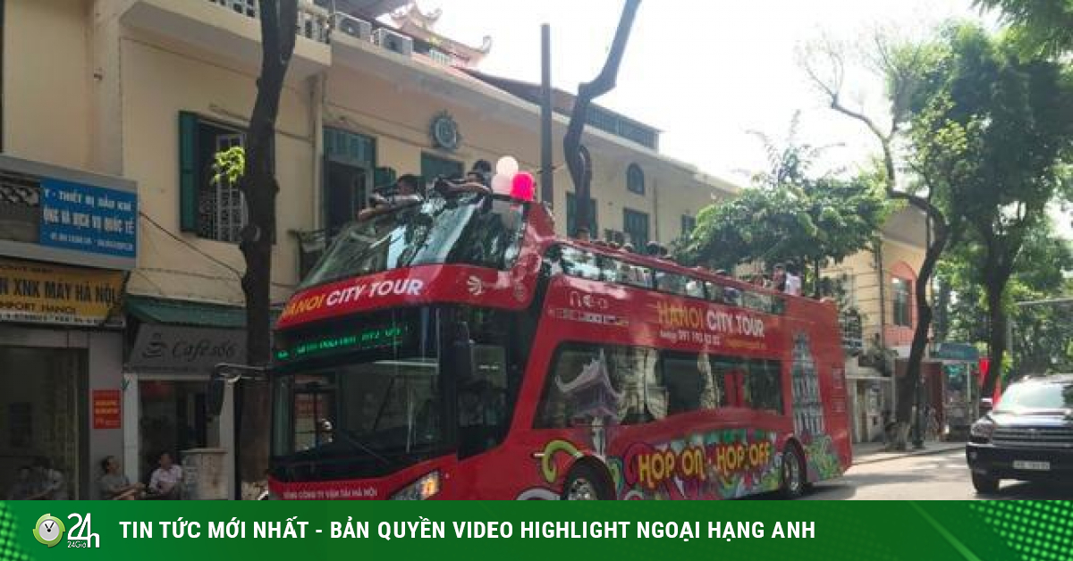 Hà Nội phục vụ miễn phí buýt 2 tầng city tour trong 5 ngày nghỉ lễ 30-4