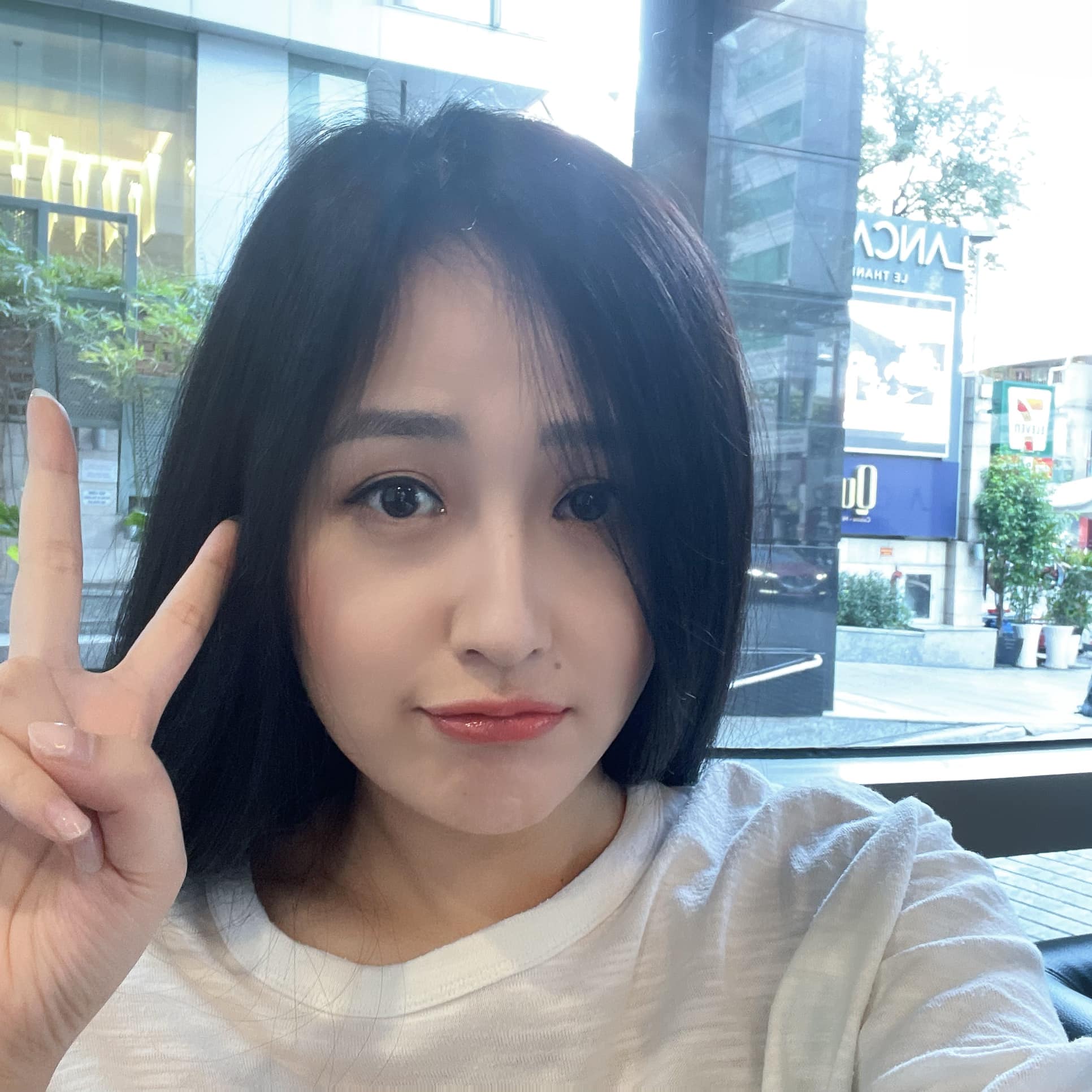 Sự Thật Loạt ảnh Mai Phương Thúy Khoe Eo Thon Quyến Rũ Hậu Giảm Cân Thành Công