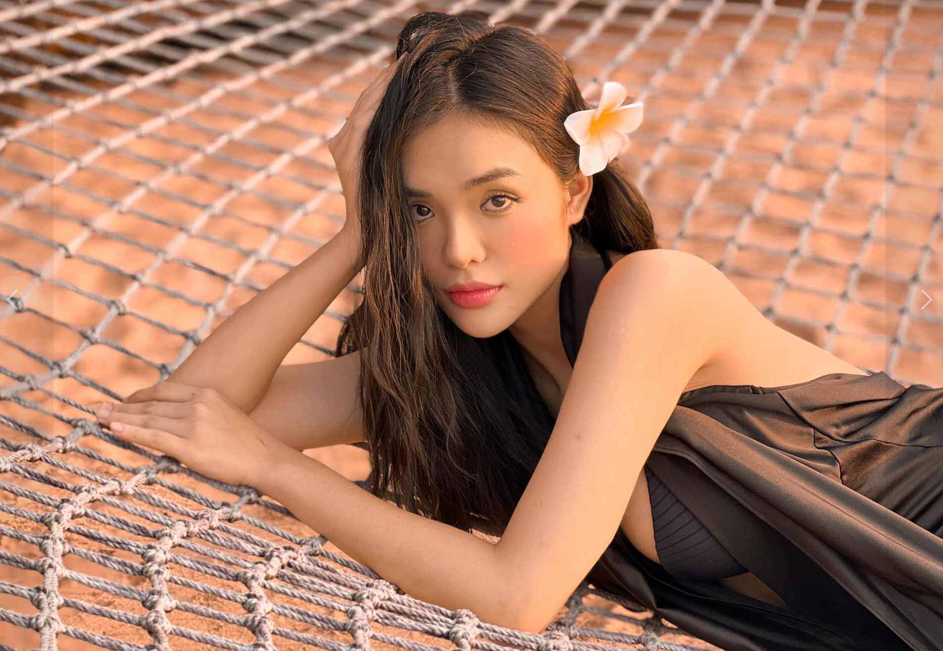 Yeye Nhật Hạ quá khứ nặng 87kg, chỉnh sửa 2 lần để đẹp hơn