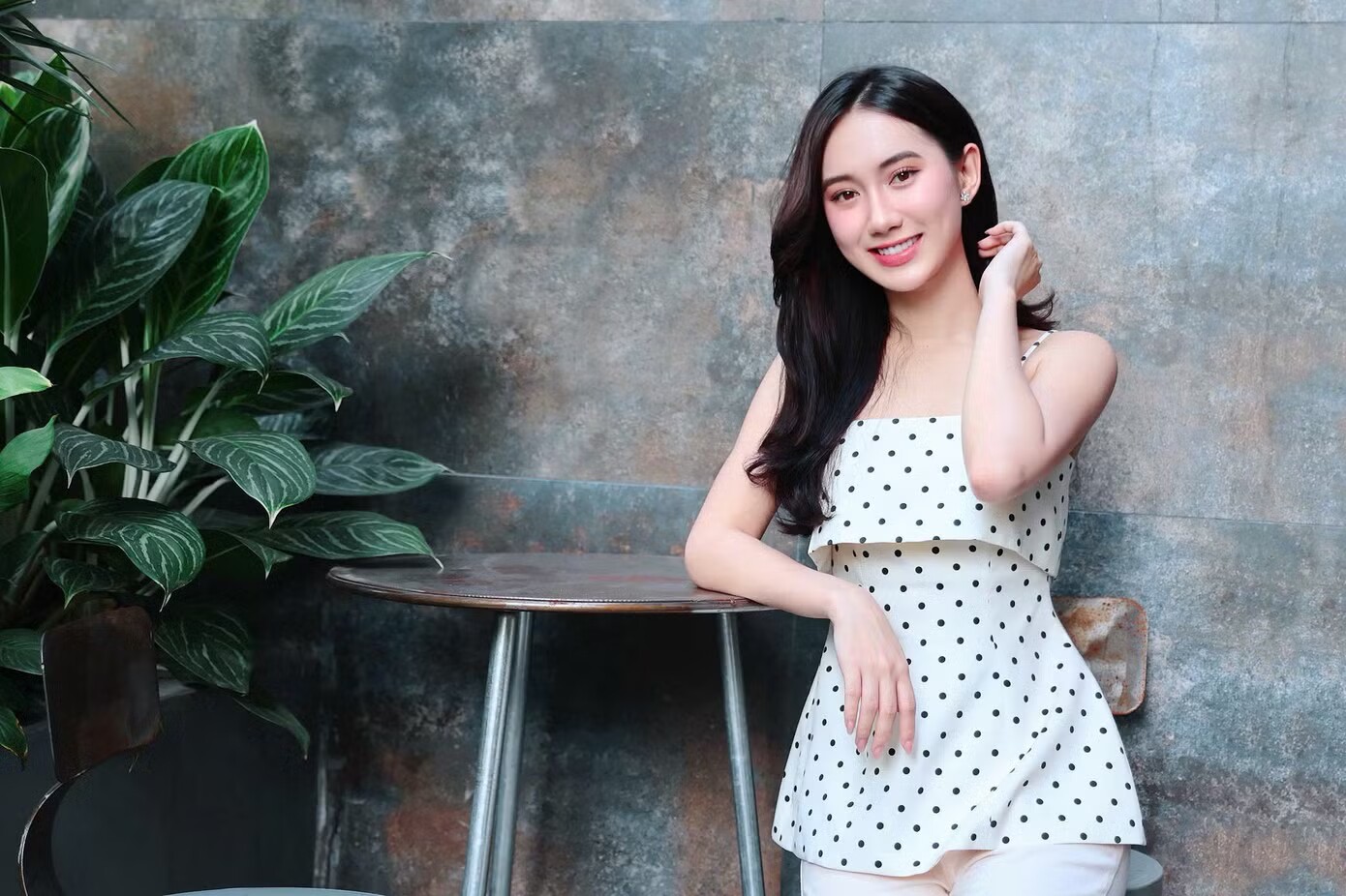 ‘Tiểu tam’ gây tranh cãi phim Việt giờ vàng là thủ khoa Đại học Sân ...