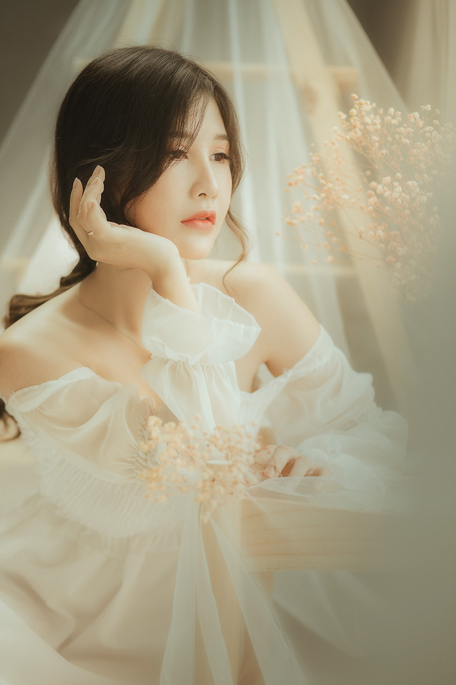 Đoàn Hà - 9X với hành trình nâng tầm giá trị sắc đẹp người Việt