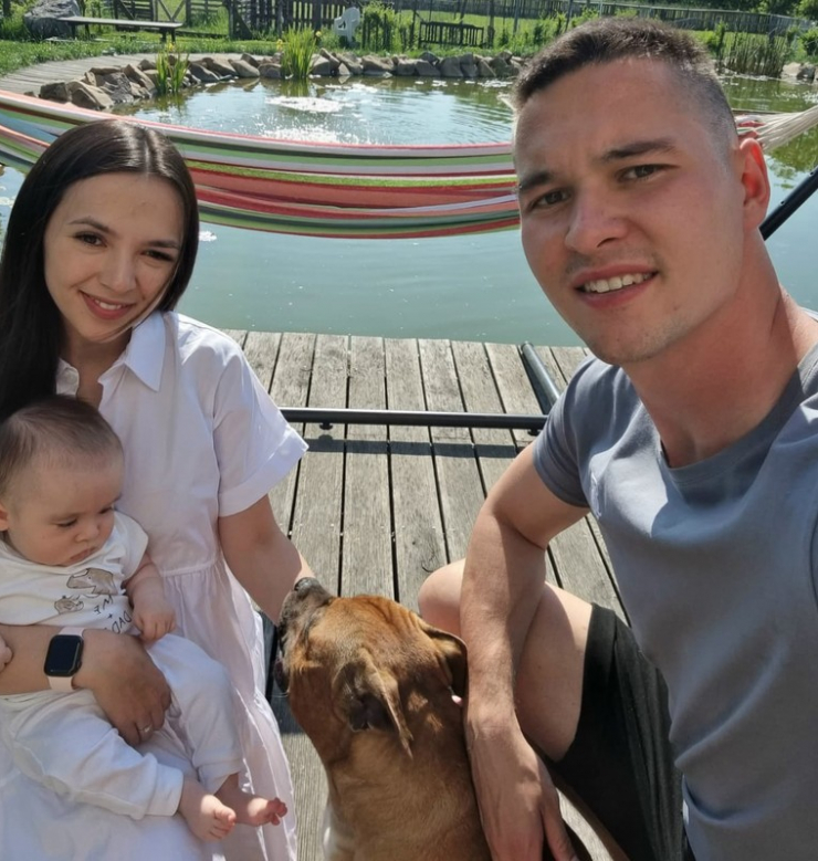 Chuyện tình đẹp của thủ môn Filip Nguyễn và cô vợ gốc Việt