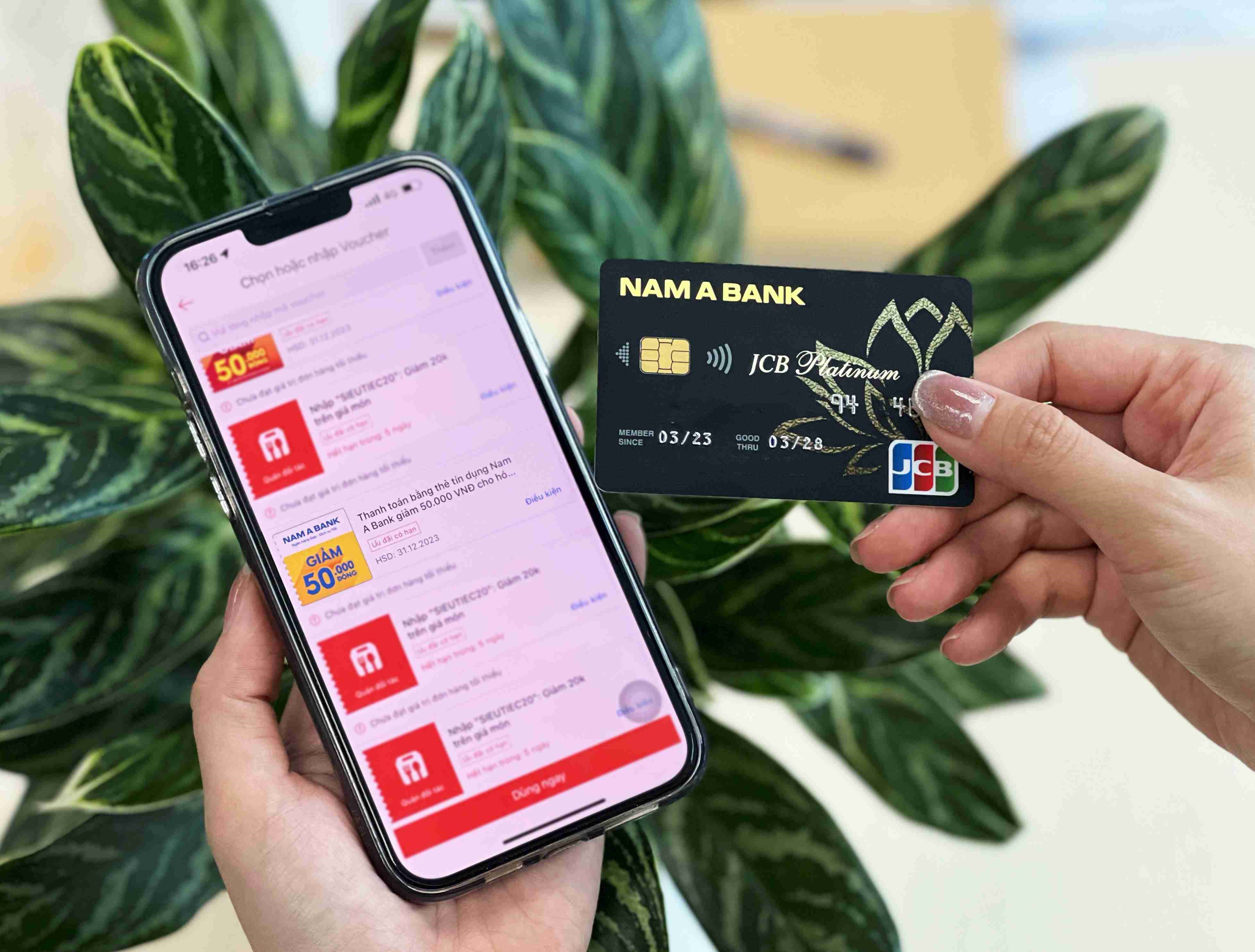 Nam A Bank được JCB vinh danh ở 3 hạng mục giải thưởng
