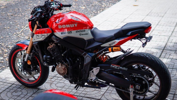 Trộm cạy cửa, lấy mô tô CBR 650R giá 246 triệu