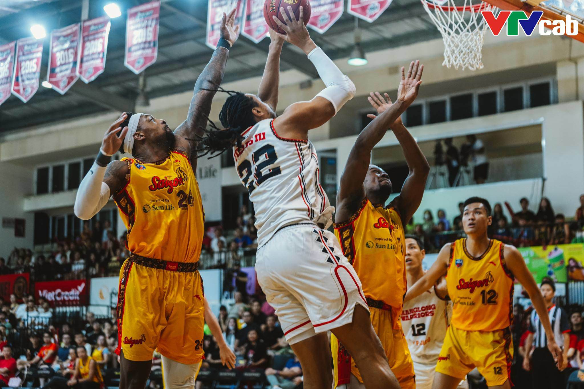 Chung kết VBA 2023 giữa Saigon Heat và Nha Trang Dolphins hấp dẫn trên VTVcab