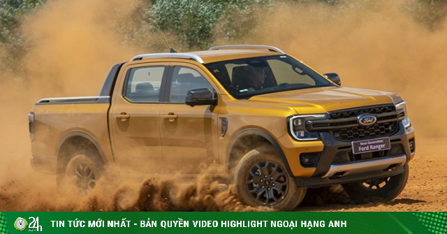 Giá xe Ford Ranger niêm yết và lăn bánh tháng 9/2023, giảm 50% LPTB