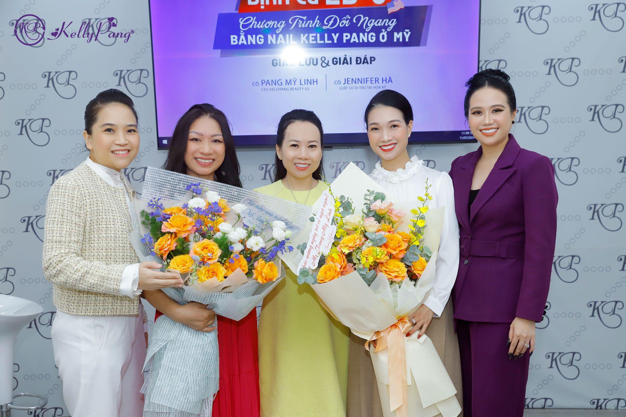 Kelly Pang giới thiệu Chương trình đổi ngang bằng Nail Kelly Pang ở Mỹ