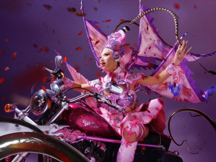 Sao drag queen gốc Việt diện trang phục cảm hứng nghệ thuật hát bội