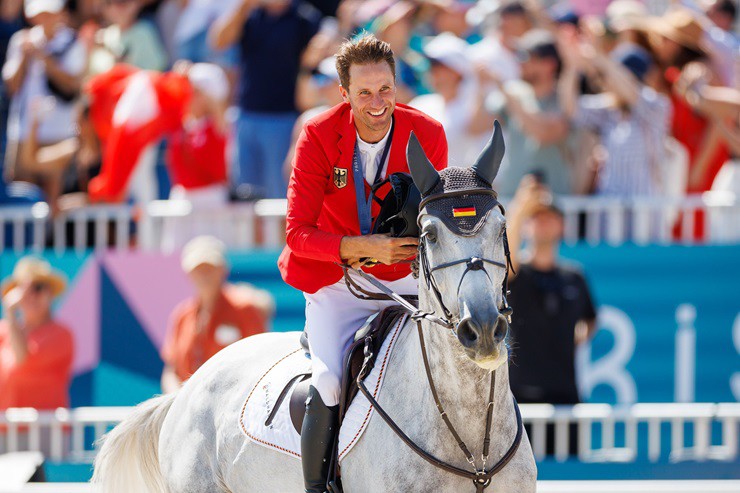 Tin mới nhất bóng đá tối 9/8: Lee Carsley là HLV tạm quyền ĐT Anh ...