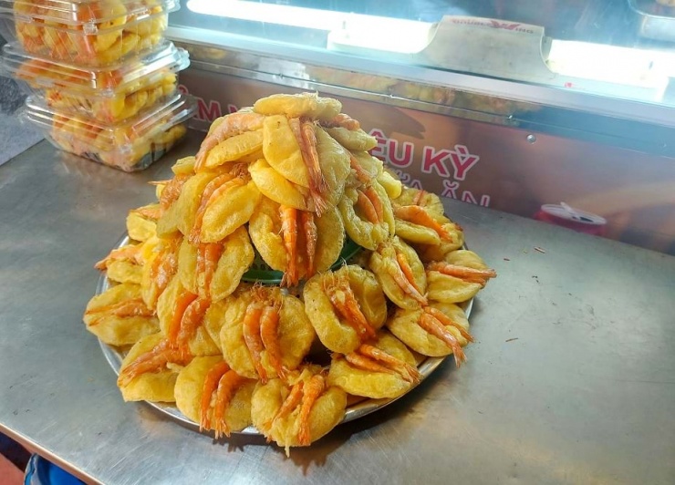 Thu về, lòng lại nao nức với Hồ Tây và bánh tôm