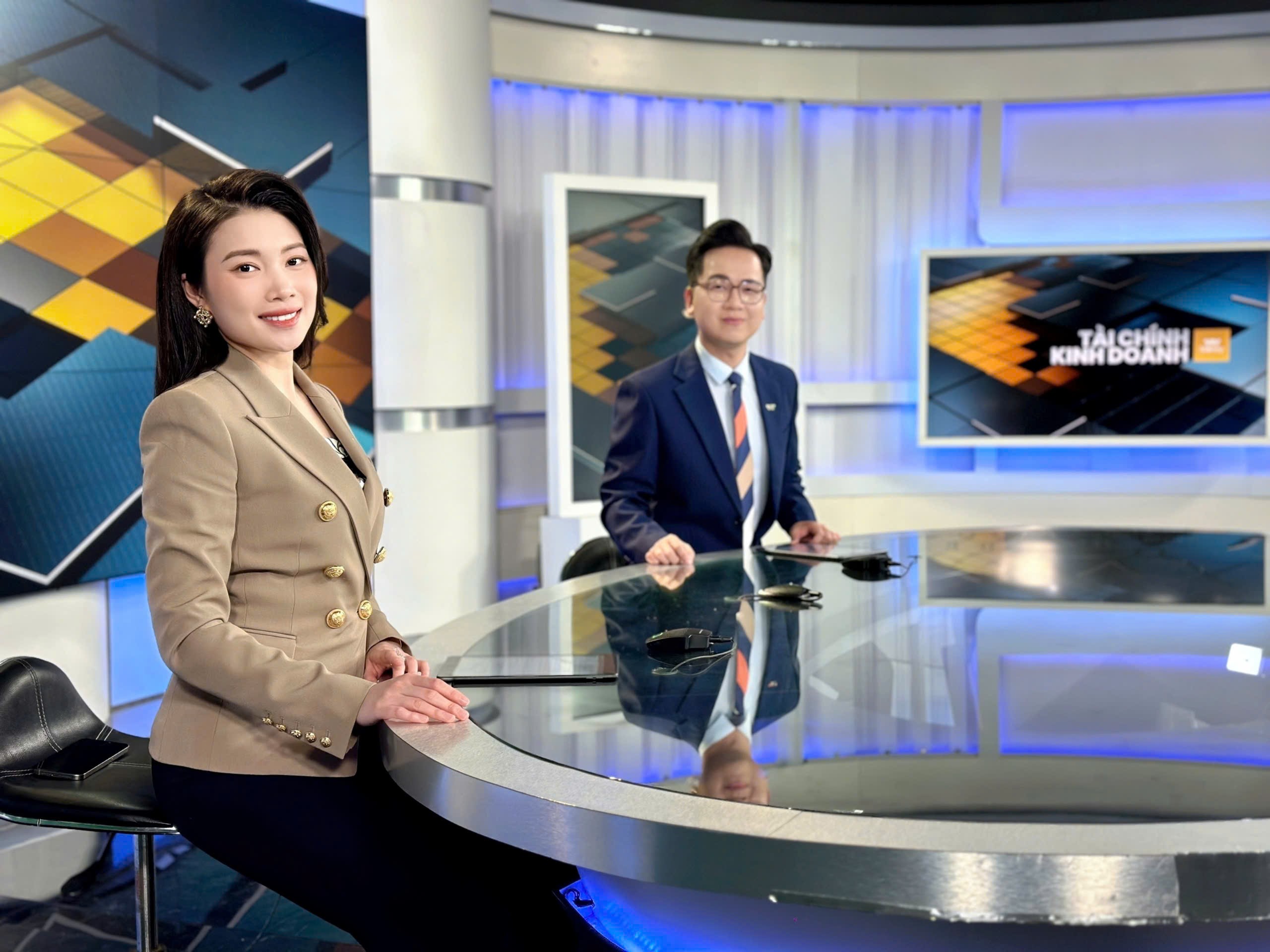 Nam BTV VTV chia tay 6 mối tình nhưng chung thuỷ với điều này