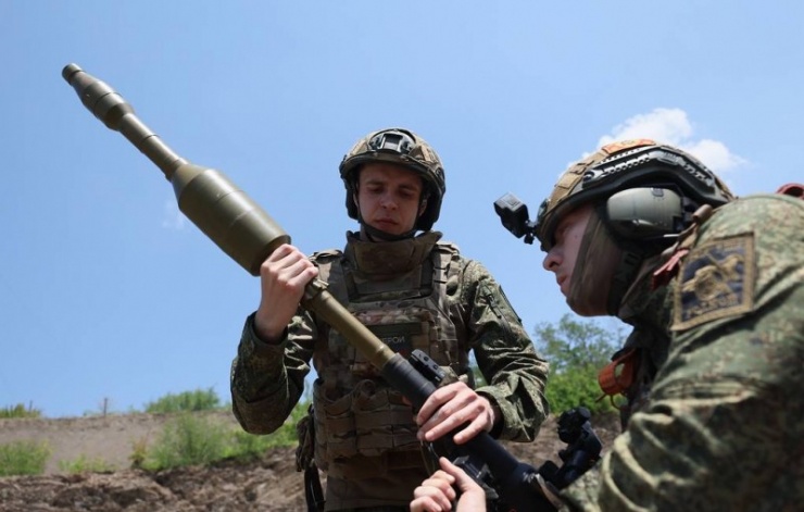 Nga tiến chiếm nhiều khu vực ở Ukraine, thiết lập vùng đệm chiến lược