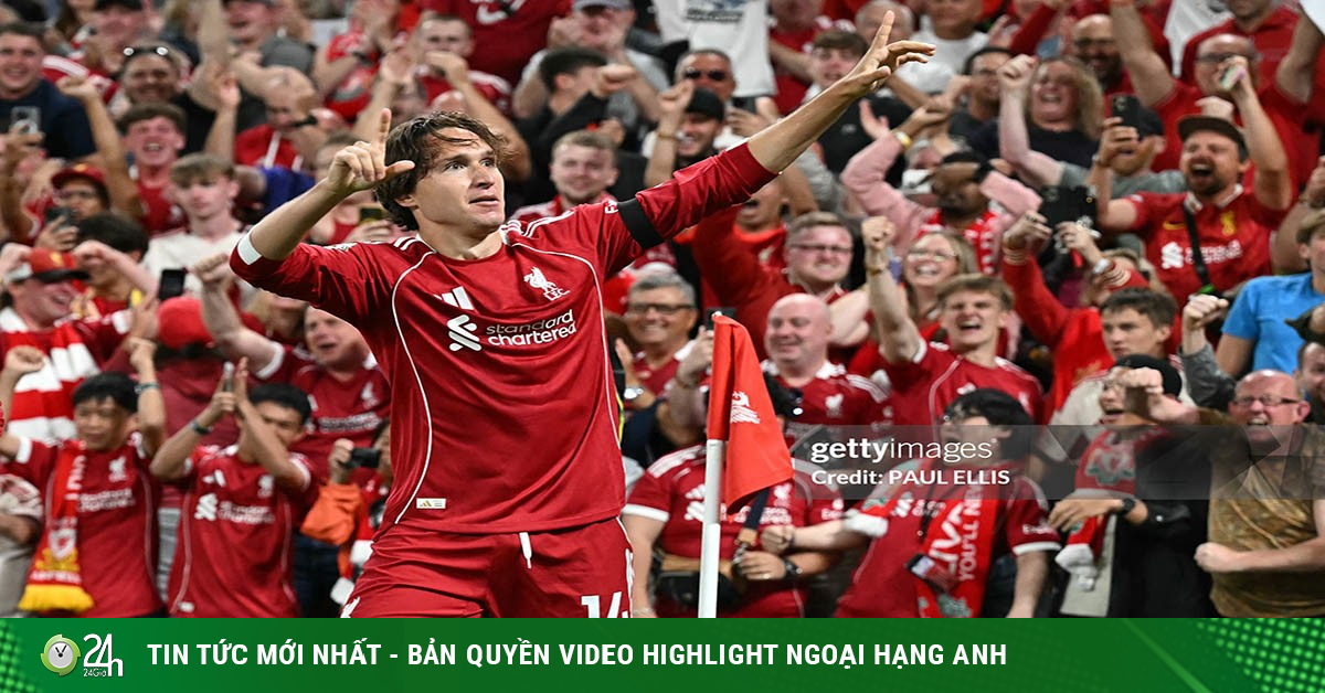 Liverpool bùng nổ trận ra quân: Tân binh Ekitike tự hào, người hùng ...
