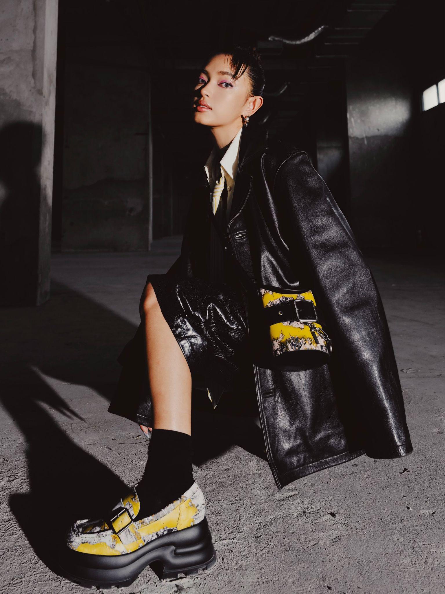 "Quẩy” street style sang xịn như hội IT girl cùng bộ sưu tập CHARLES ...