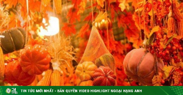 Phố Hàng Mã thay áo mới, ngập tràn màu sắc 'ma mị' đón Halloween