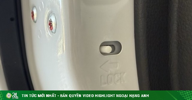 Chiếc nút nhỏ xíu nhưng cực giá trị khi chở trẻ em bằng xe Xpander