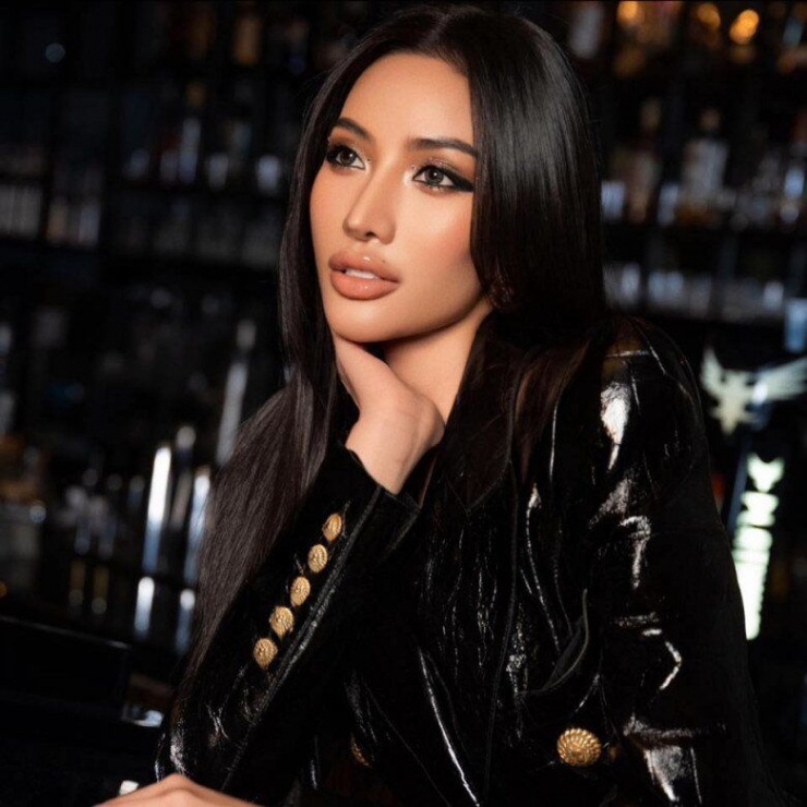 Những hot girl đình đám giờ là những hot mom U40 nhưng vẫn ăn diện ...