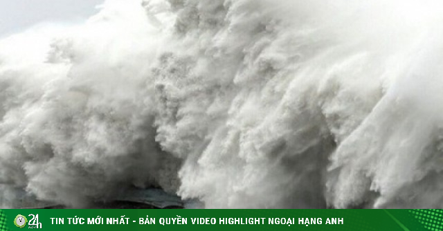 Bão Kong-rey: Đài Loan hoang mang trước lốc xoáy, sóng cao 10 m