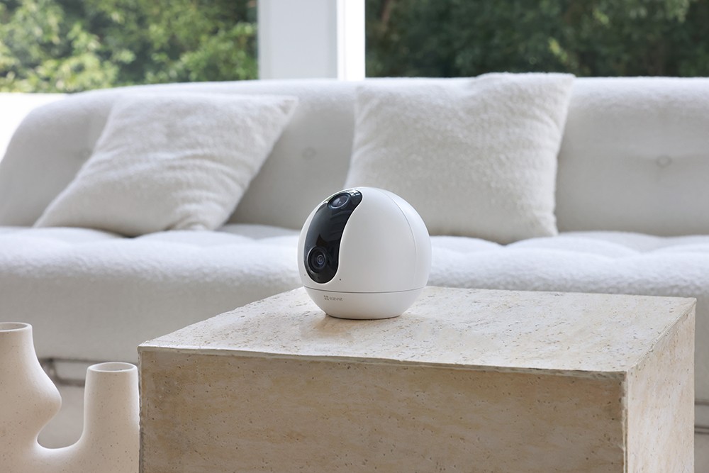 EZVIZ ra mắt C60P Dual Mix: phiên bản camera mắt kép, góc dọc siêu rộng