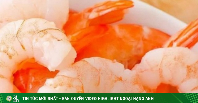 3 mối nguy tiềm ẩn khi ăn tôm