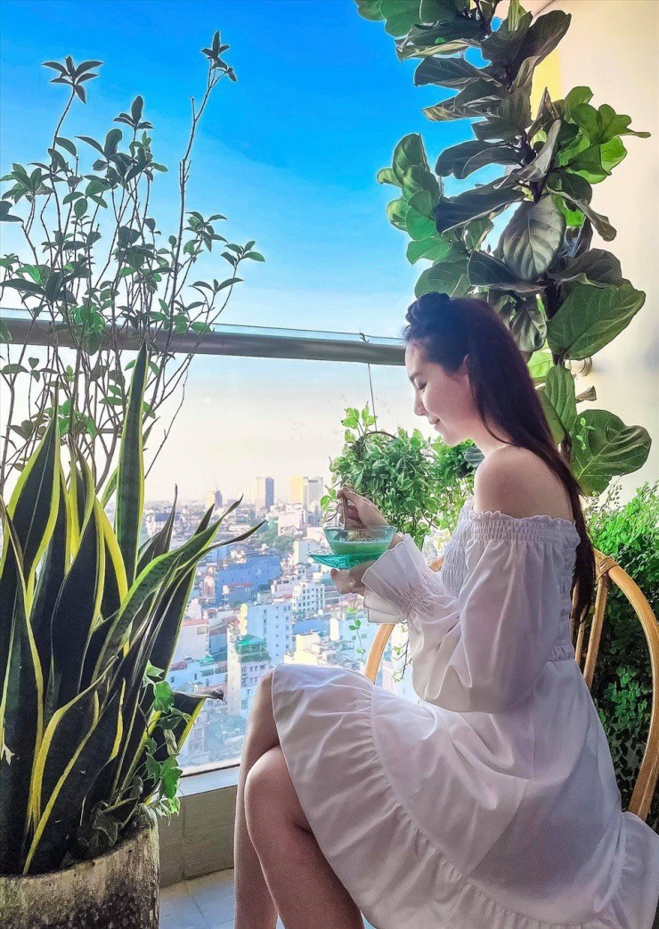 MC Mai Ngọc từng vét sạch tiền mua nhà, hiện có cuộc sống ra sao?
