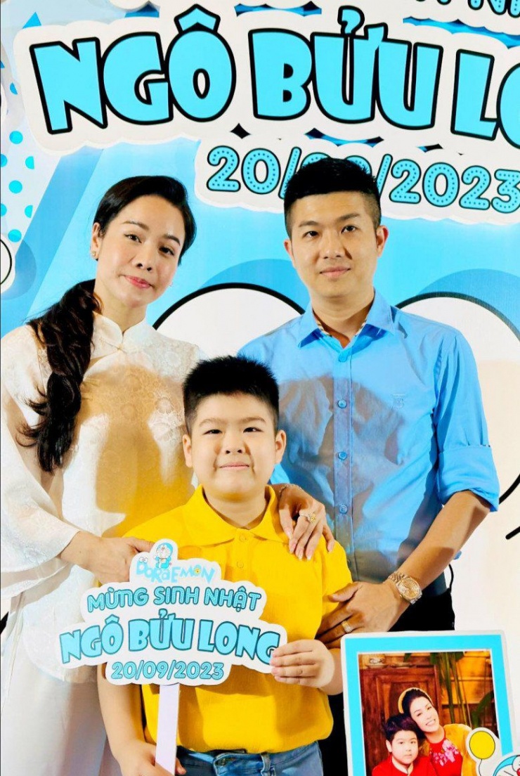 Nhật Kim Anh bất ngờ khoe bụng bầu 9 tháng, đếm ngược 25 ngày tới lúc ...