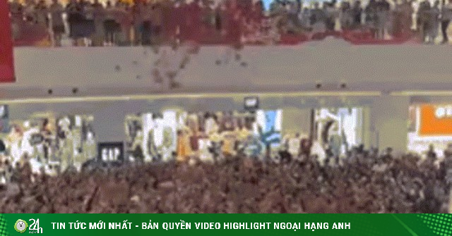 Đám đông chen lấn giành giật 'lì xì rỗng ruột' ở trung tâm thương mại